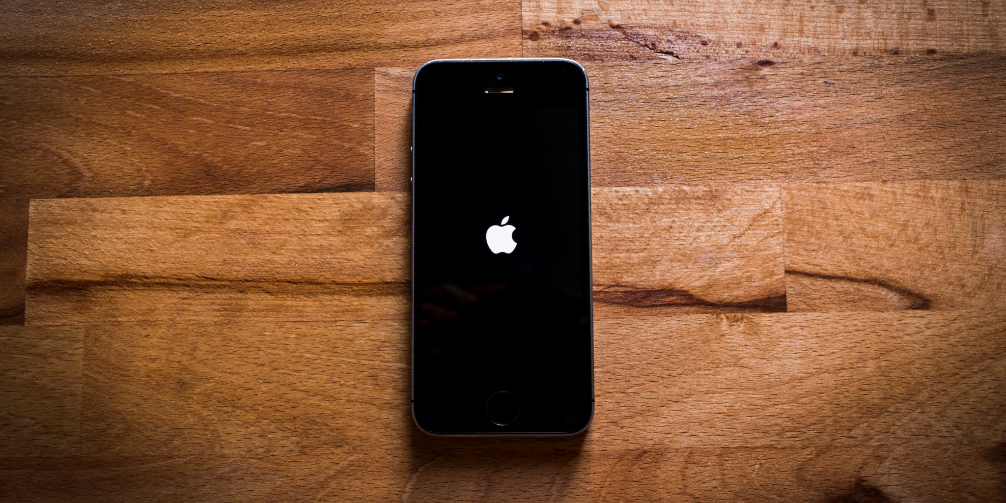 How to invert colors on iPhone (iOS 18)